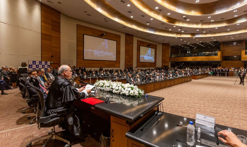 Novo presidente do TJRJ promete digitalização