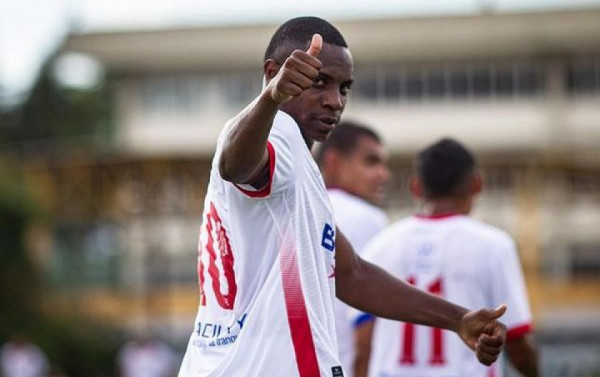 Igor Bolt completa 50 jogos pelo Resende