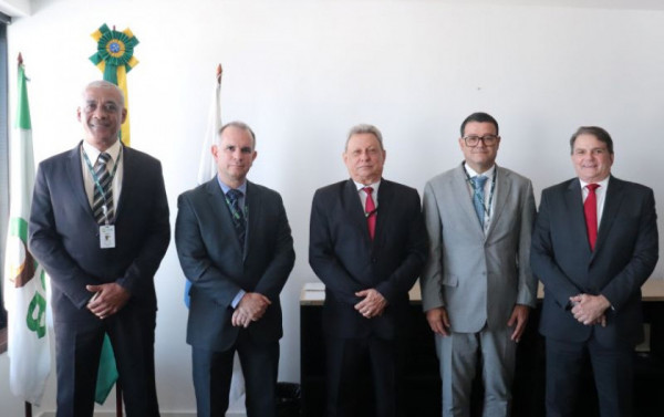 Nova diretoria executiva toma posse na INB