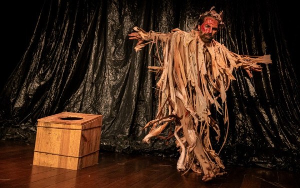 'Inópia Humanoide', um libelo em favor das minorias