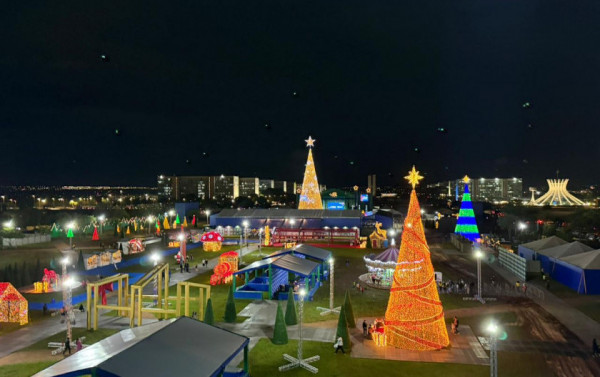 GDF divulga horários de serviços e transporte no Natal